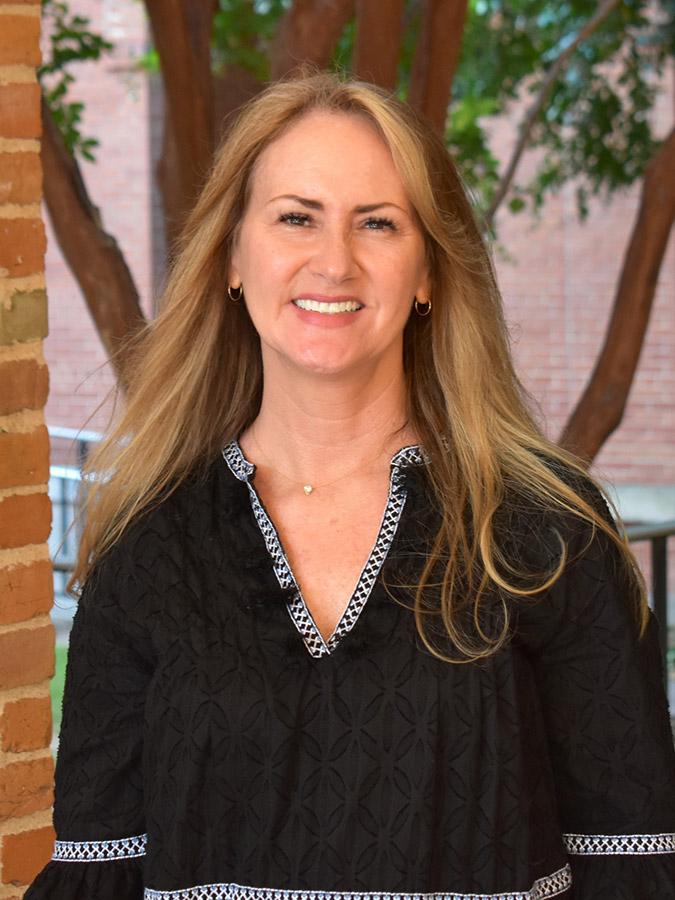 Becky Holloman | College of Arts & Sciences Advisement | Baylor University